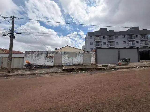 Casa / Sobrado para Venda em Águas Lindas de Goiás/GO Parque da Barragem Setor 05 2 Quartos