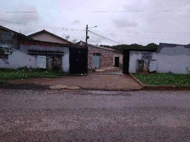 Casa / Sobrado para Venda em Águas Lindas de Goiás/GO Parque da Barragem Setor 07 2 Quartos