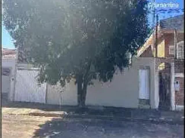 Casa / Sobrado para Venda em Adamantina/SP Centro