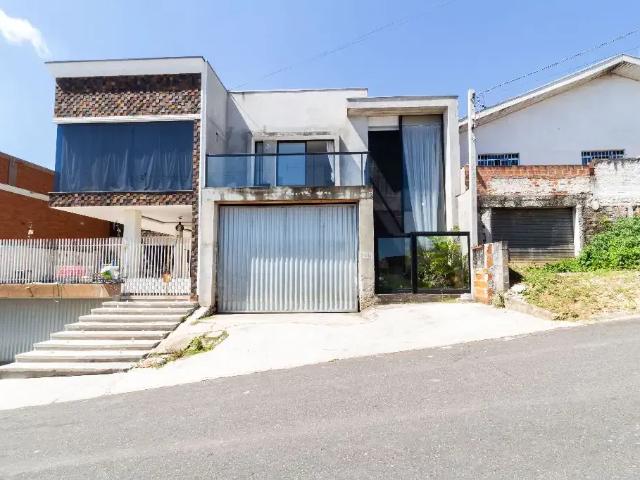 Casa / Sobrado para Venda em Almirante Tamandaré/PR Jardim Apucarana 3 Quartos