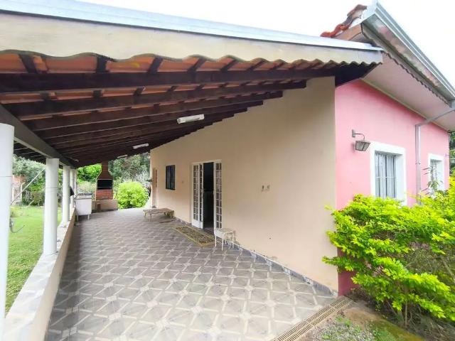 Casa / Sobrado para Venda em Alambari/SP Centro 2 Quartos