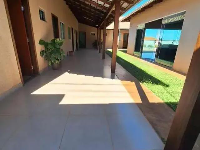 Casa / Sobrado para Venda em Alexânia/GO Centro 6 Quartos