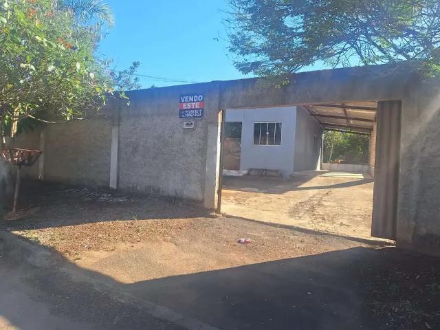 Casa / Sobrado para Venda em Alexânia/GO Centro 2 Quartos