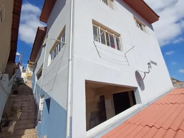 Casa / Sobrado para Venda em Alumínio/SP Centro 5 Quartos