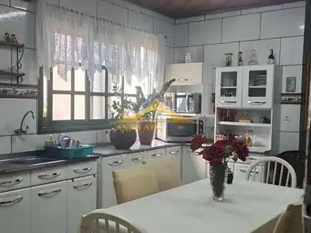 Casa / Sobrado para Venda em Alvorada/RS Aparecida 4 Quartos