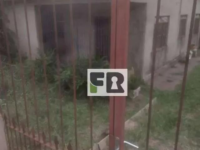Casa / Sobrado para Venda em Alvorada/RS Intersul 2 Quartos