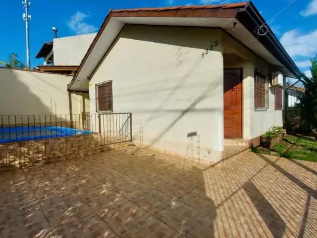 Casa / Sobrado para Venda em Alvorada/RS Jardim Algarve 2 Quartos