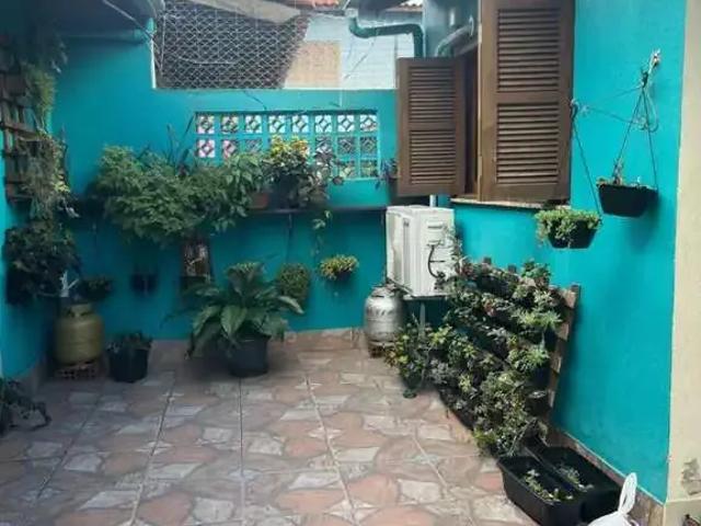 Casa / Sobrado para Venda em Alvorada/RS Jardim Algarve 2 Quartos