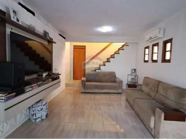 Casa / Sobrado para Venda em Alvorada/RS Jardim Algarve 2 Quartos