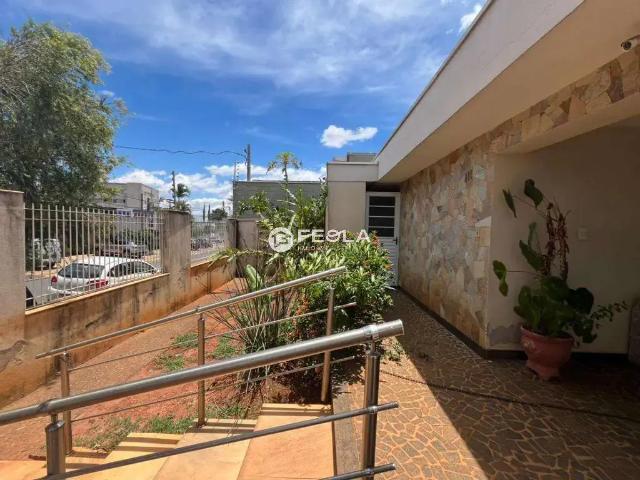 Casa / Sobrado para Venda em Americana/SP Vila Medon 3 Quartos