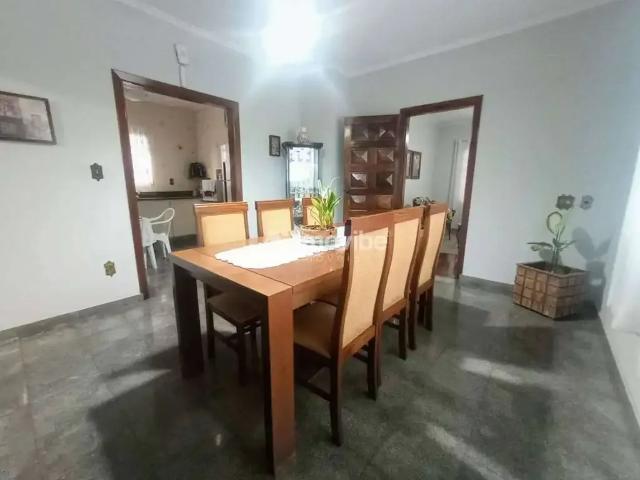 Casa / Sobrado para Venda em Americana/SP Vila Frezzarin 3 Quartos