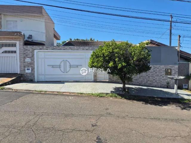 Casa / Sobrado para Venda em Americana/SP Vila Israel 4 Quartos