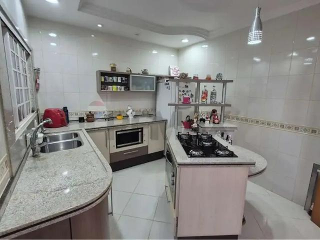 Casa / Sobrado para Venda em Americana/SP Bosque da Saúde 4 Quartos