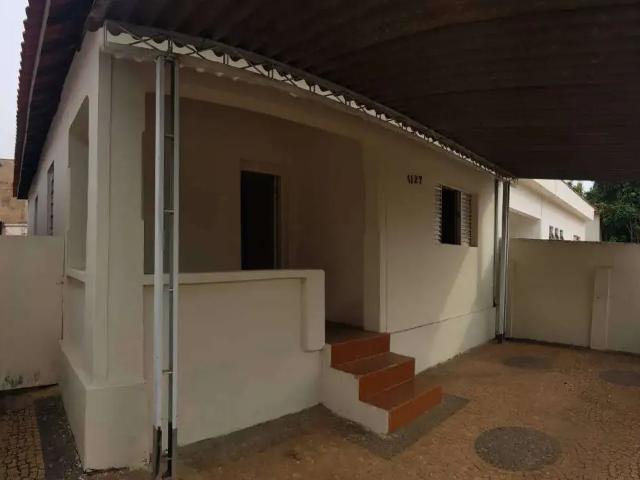 Casa / Sobrado para Venda em Americana/SP Centro 2 Quartos