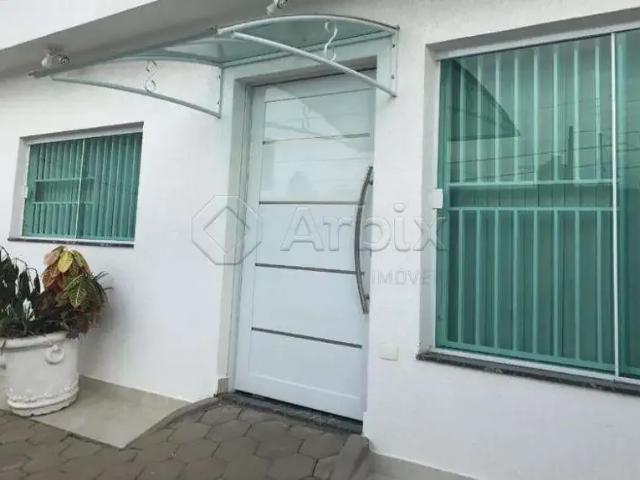 Casa / Sobrado para Venda em Americana/SP Conserva 4 Quartos