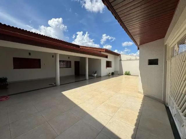 Casa / Sobrado para Venda em Americana/SP Jardim Amélia 4 Quartos
