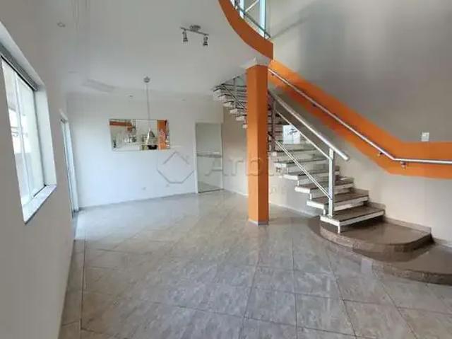 Casa / Sobrado para Venda em Americana/SP Parque Novo Mundo 4 Quartos