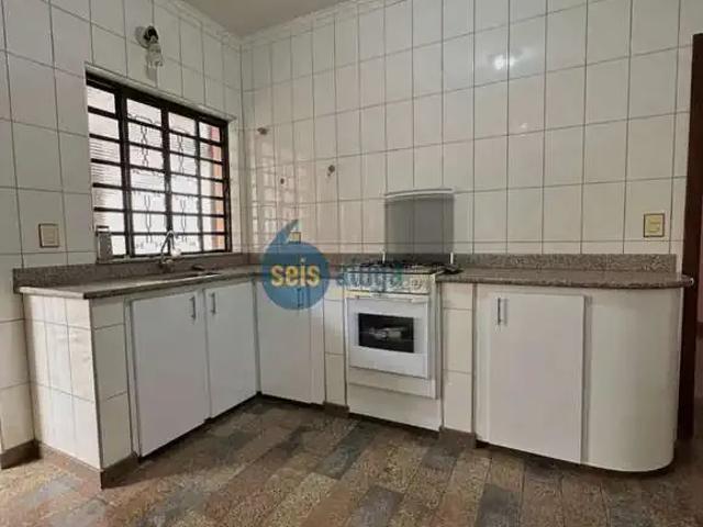 Casa / Sobrado para Venda em Americana/SP Parque Novo Mundo 3 Quartos