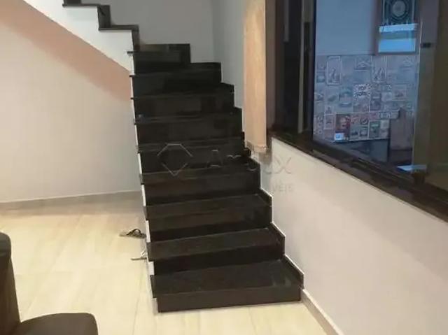 Casa / Sobrado para Venda em Americana/SP Parque Residencial Jaguari 4 Quartos