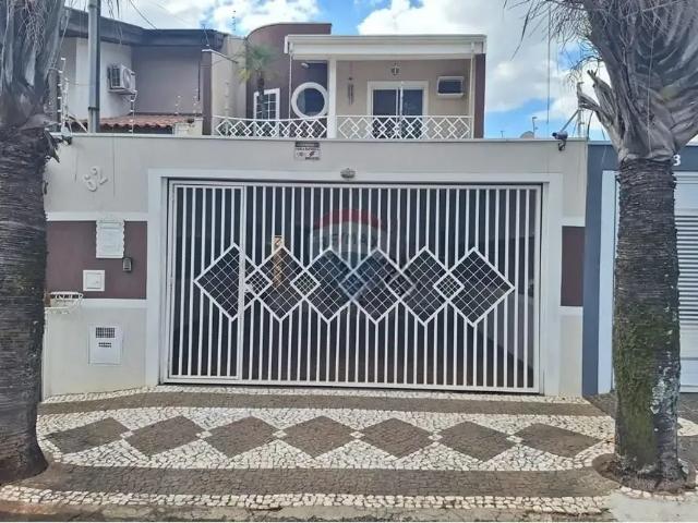 Casa / Sobrado para Venda em Americana/SP Parque Residencial Jaguari 4 Quartos