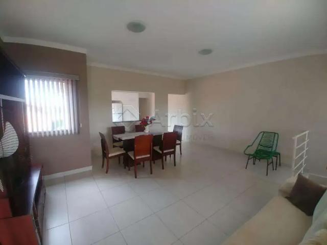 Casa / Sobrado para Venda em Americana/SP Parque Residencial Jaguari 5 Quartos