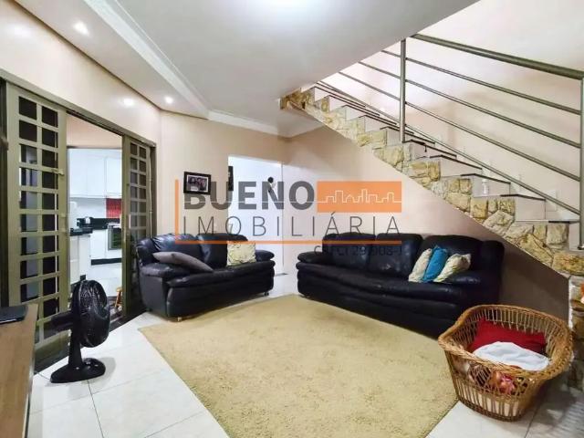 Casa / Sobrado para Venda em Americana/SP Parque Residencial Jaguari 3 Quartos