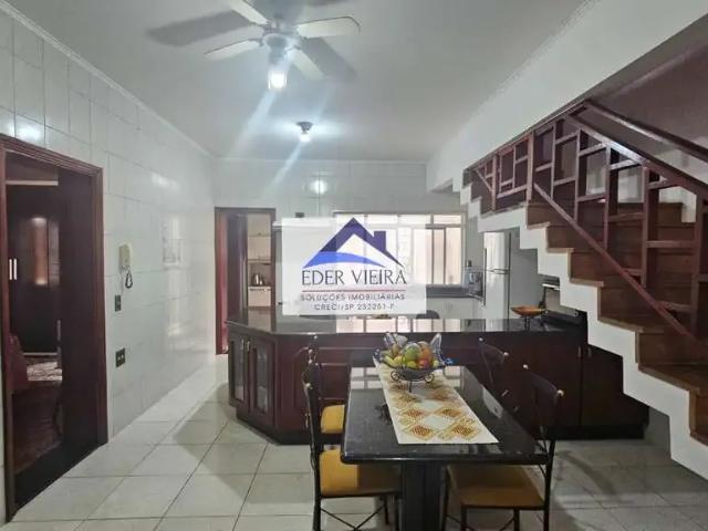 Casa / Sobrado para Venda em Americana/SP Parque Residencial Jaguari 3 Quartos