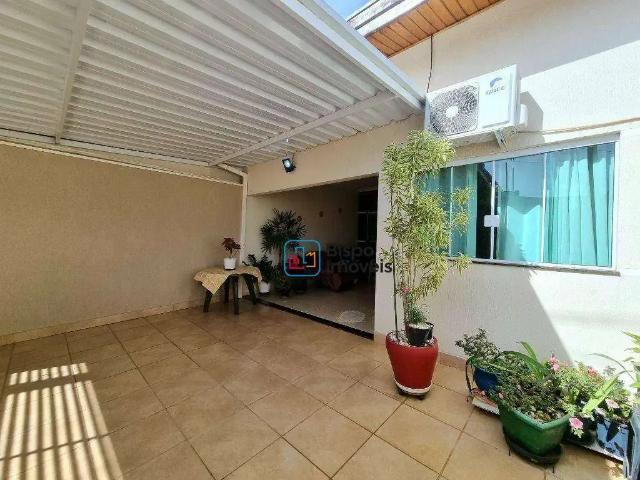 Casa / Sobrado para Venda em Americana/SP Parque Universitário 3 Quartos