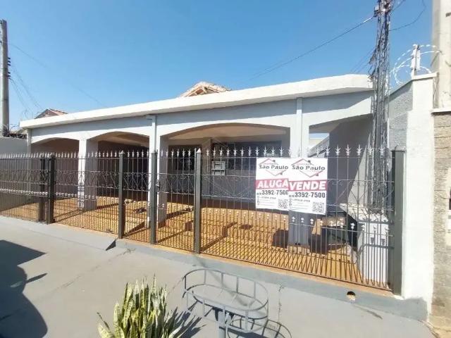 Casa / Sobrado para Venda em Américo Brasiliense/SP Jardim Bela Vista 3 Quartos