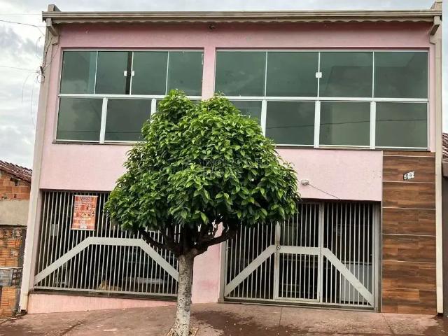 Casa / Sobrado para Venda em Américo Brasiliense/SP Jardim Luiz Ometto I 3 Quartos
