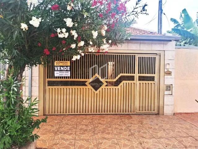 Casa / Sobrado para Venda em Américo Brasiliense/SP Jardim Recanto dos Pássaros 3 Quartos