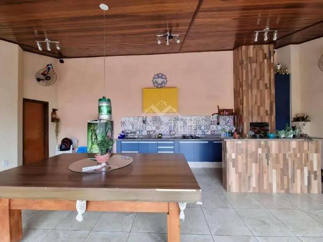 Casa / Sobrado para Venda em Américo Brasiliense/SP Nova Vila Cerqueira 2 Quartos