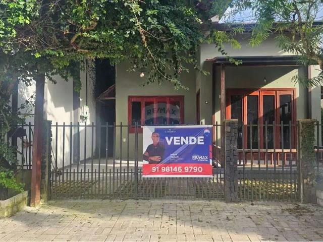 Casa / Sobrado para Venda em Ananindeua/PA Águas Brancas 3 Quartos