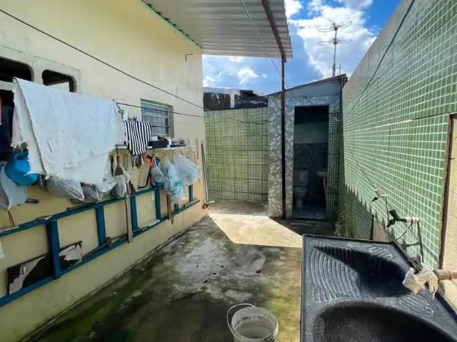 Casa / Sobrado para Venda em Ananindeua/PA Distrito Industrial 2 Quartos