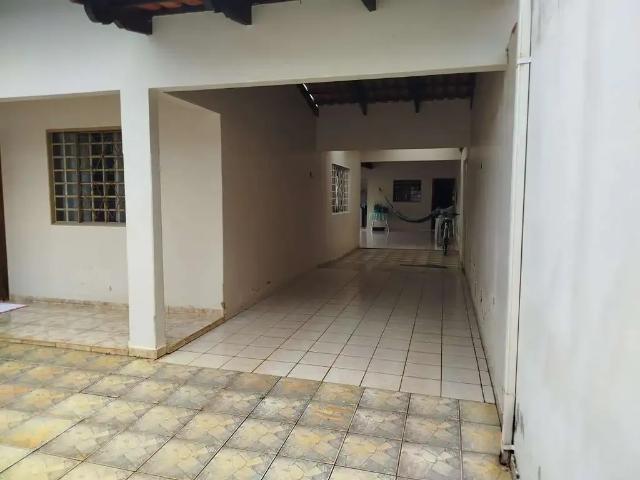 Casa / Sobrado para Venda em Anápolis/GO Alvorada 3 Quartos