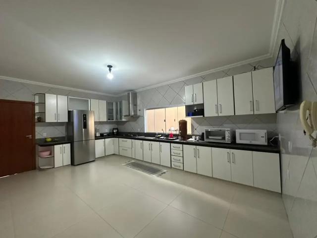 Casa / Sobrado para Venda em Anápolis/GO Anápolis City 3 Quartos