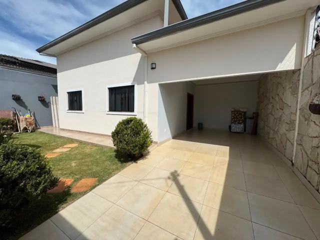 Casa / Sobrado para Venda em Anápolis/GO Residencial Alphaville 3 Quartos