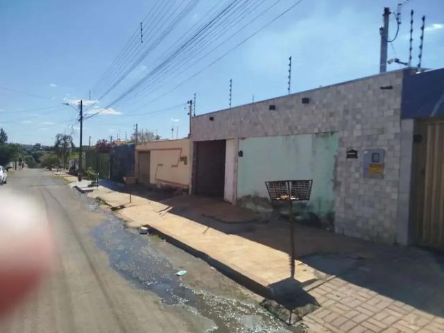 Casa / Sobrado para Venda em Anápolis/GO Residencial Flamboyant 3 Quartos
