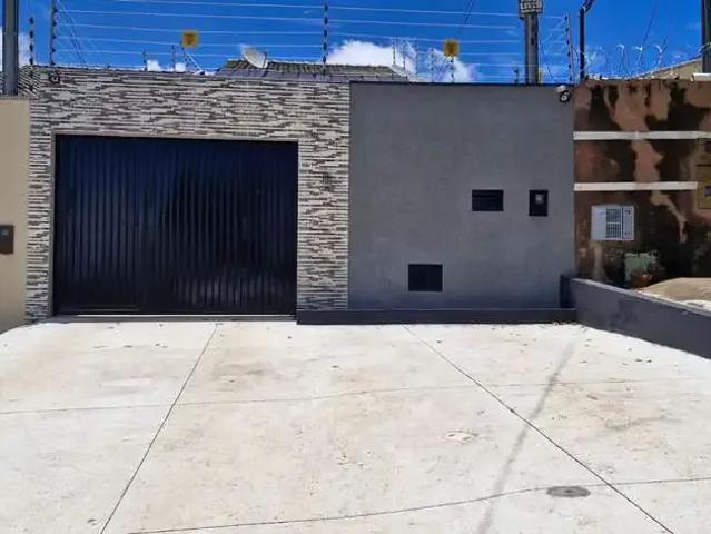 Casa / Sobrado para Venda em Anápolis/GO São João 3 Quartos