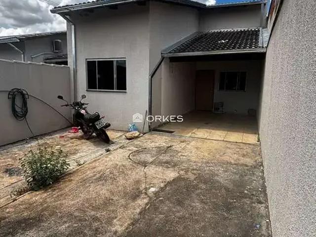 Casa / Sobrado para Venda em Anápolis/GO Setor Sul III Etapa 3 Quartos