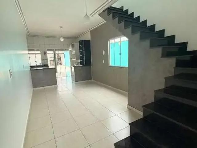 Casa / Sobrado para Venda em Anápolis/GO Vila Jayara 5 Quartos