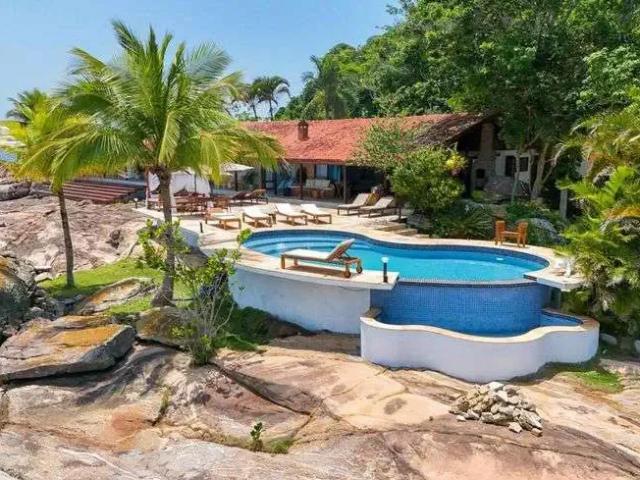 Casa / Sobrado para Venda em Angra dos Reis/RJ Nova Angra Cunhambebe 7 Quartos