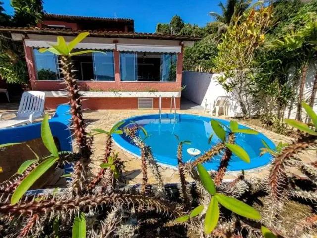 Casa / Sobrado para Venda em Angra dos Reis/RJ Biscaia 8 Quartos
