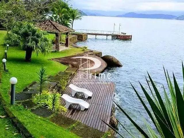 Casa / Sobrado para Venda em Angra dos Reis/RJ Bracuí Cunhambebe 3 Quartos