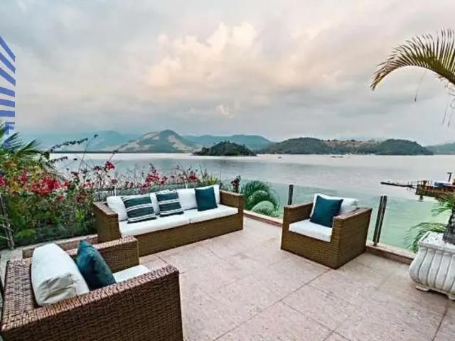 Casa / Sobrado para Venda em Angra dos Reis/RJ Bracuí Cunhambebe 9 Quartos