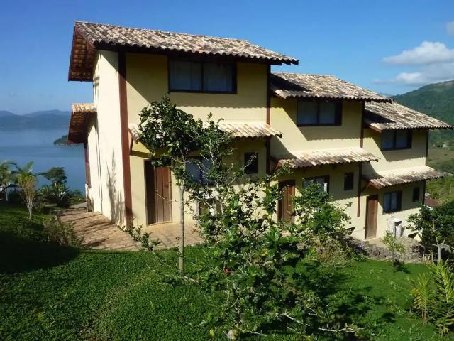 Casa / Sobrado para Venda em Angra dos Reis/RJ Praia Grande 1 Quartos