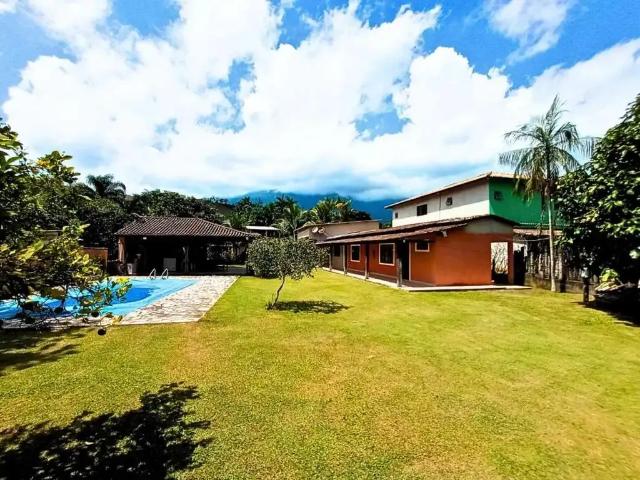Casa / Sobrado para Venda em Angra dos Reis/RJ Zungú 3 Quartos