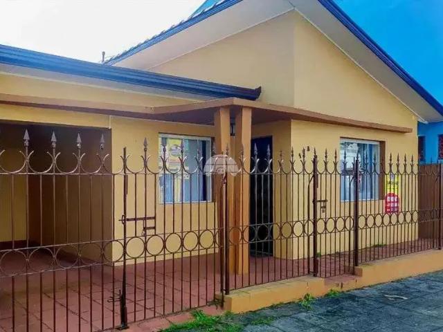 Casa / Sobrado para Venda em Antonina/PR Centro 3 Quartos
