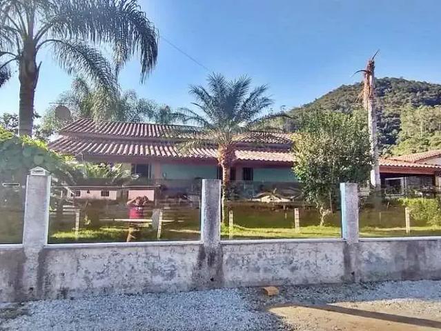 Casa / Sobrado para Venda em Antônio Carlos/SC Centro 4 Quartos