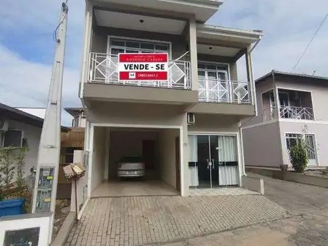 Casa / Sobrado para Venda em Antônio Carlos/SC Centro 1 Quartos